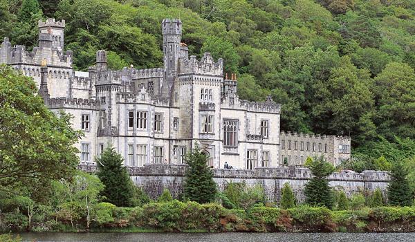 Castles in the Mist - Ireland Castle Tours | Authentic Vacations