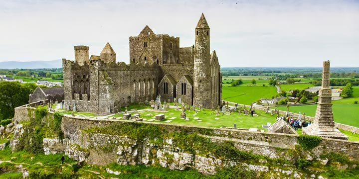 Castles in the Mist - Ireland Castle Tours | Authentic Vacations