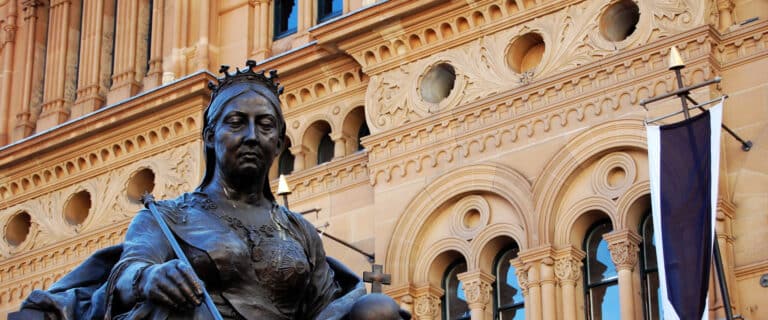 Everything You Wanted to Know About Windsor Castle! | Authentic England